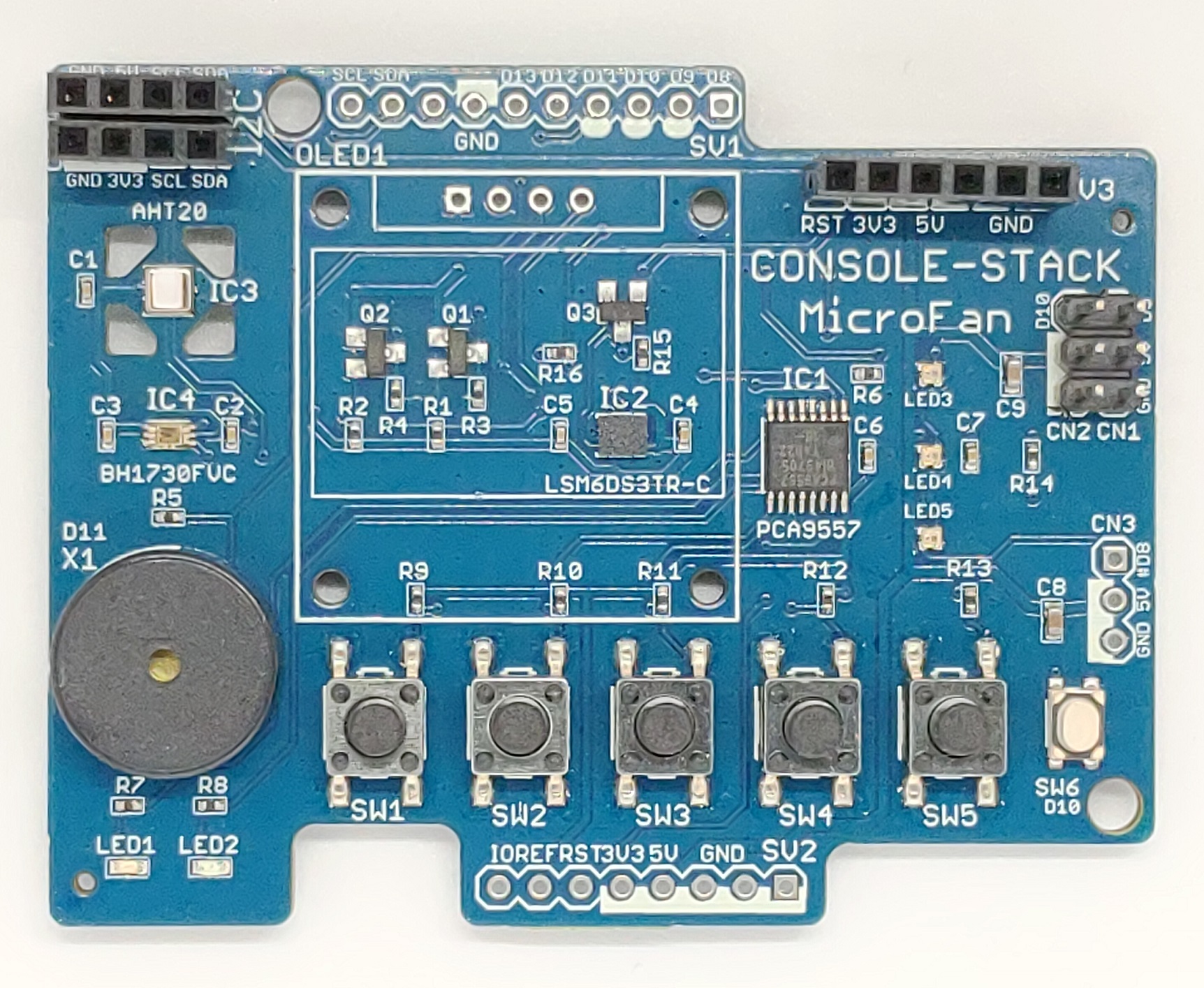 CONSOLE-STACK – マイクロファン ラボ